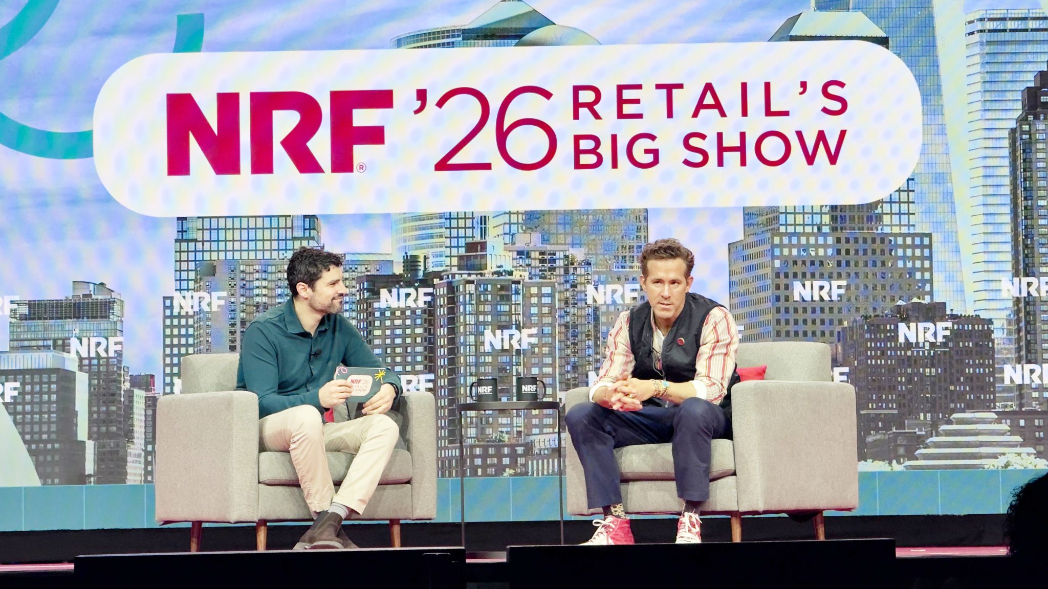 FCDL/SC na NRF 2026: Ryan Reynolds destaca o “investimento emocional” e ...